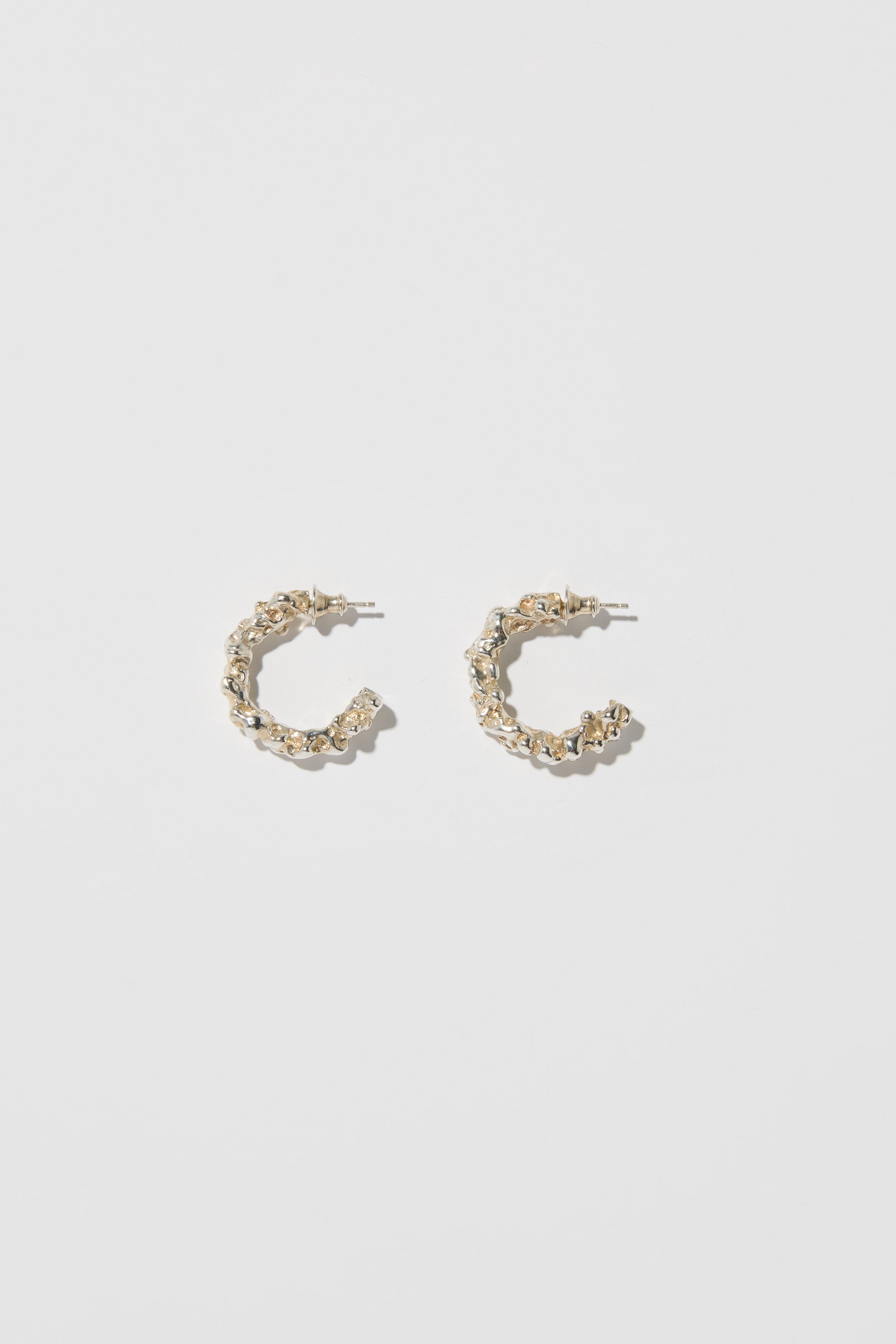 Shop the Faris Roca Loop Hoops at Lee Mathews – Lee Mathews